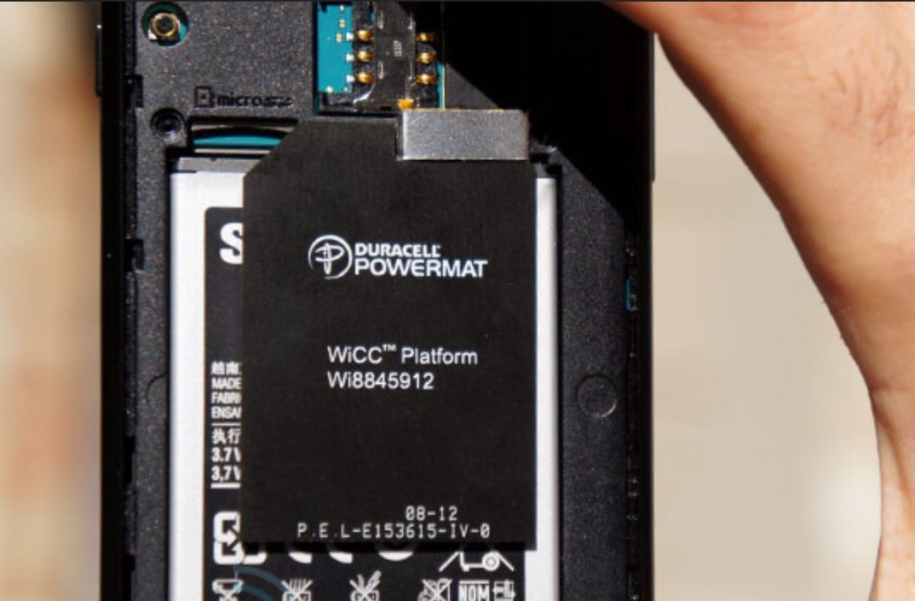 wireless-charging-card-phones - Images(5027 ) - Techotv