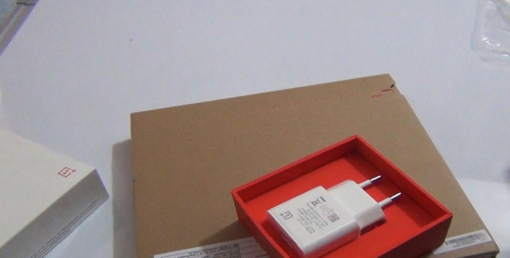 OnePlus One India Retail Unit Unboxing - A Romantic Take - Techotv.com